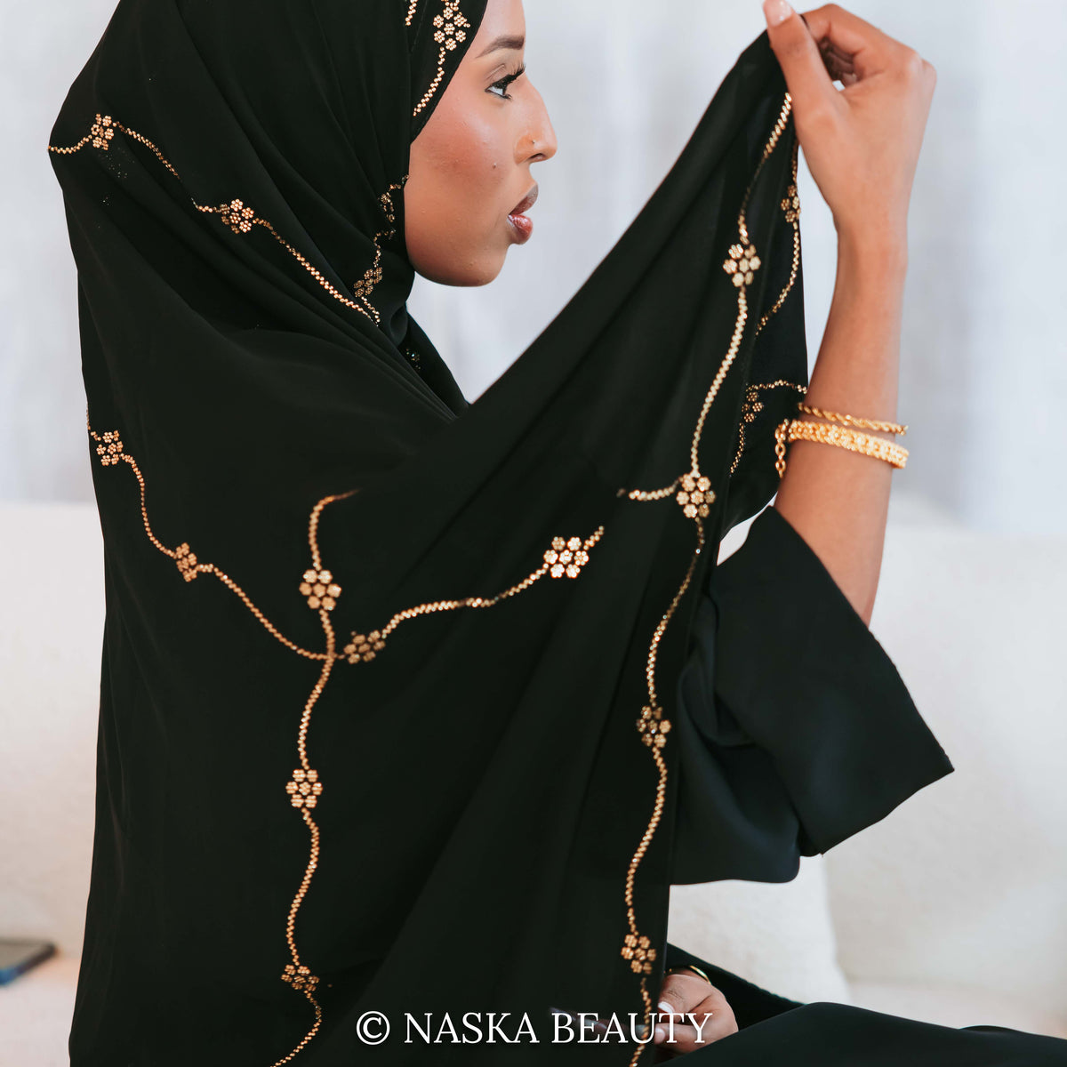Rhinestone floral hijab – Naska Beauty